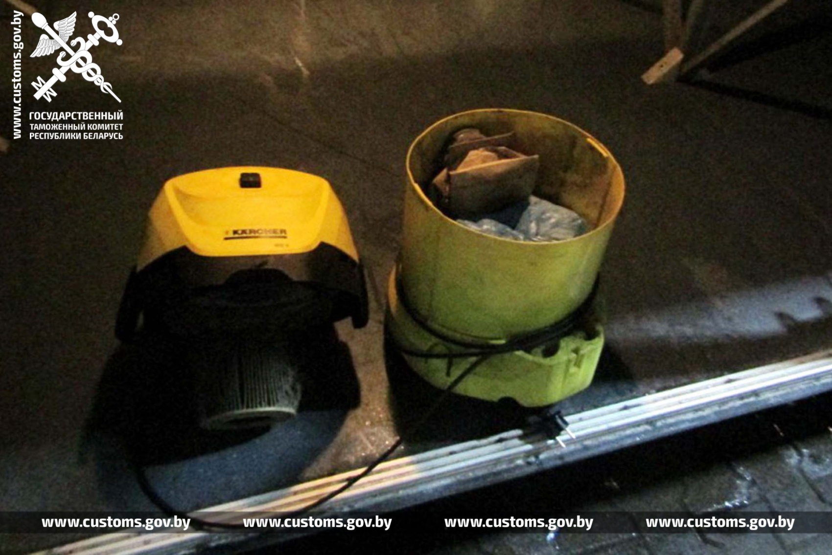 The driver of a regular bus hid wallets for cryptocurrencies from ...